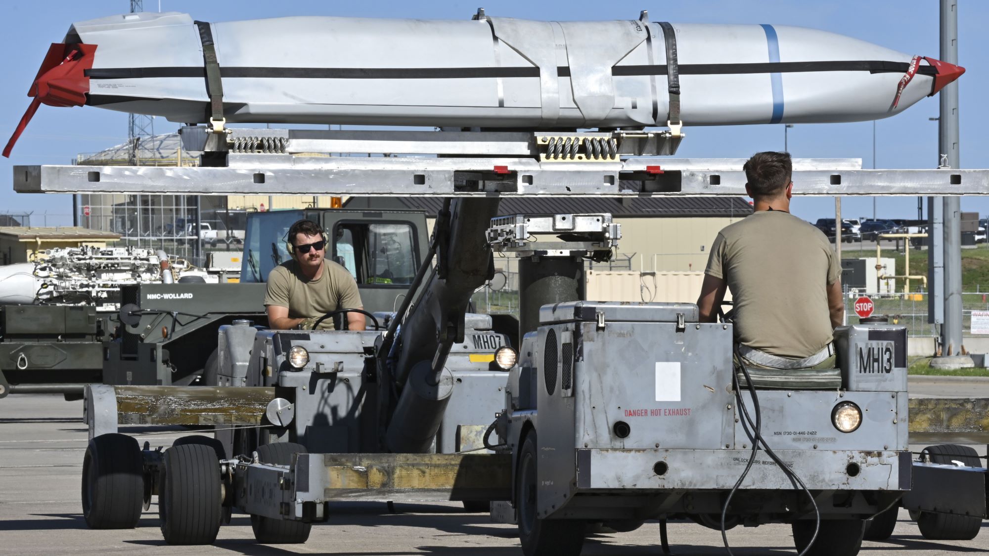Ellsworth’s B-1B Lancers Practice Long-Range Strikes with JASSMs in ...