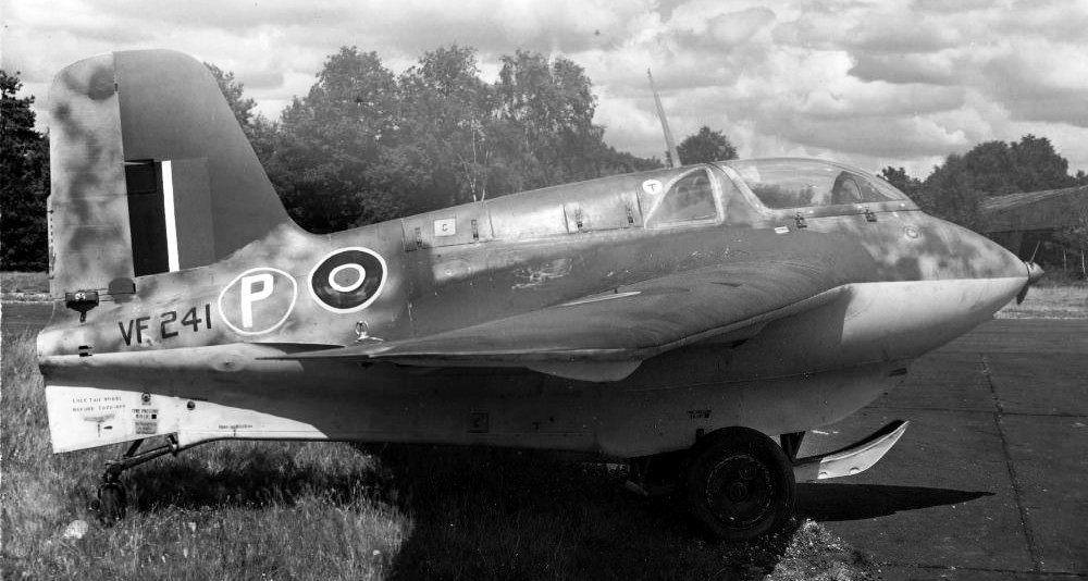 The Messerschmitt Me 163 Komet: Hitler’s Hot Rod Rocket Plane - The ...