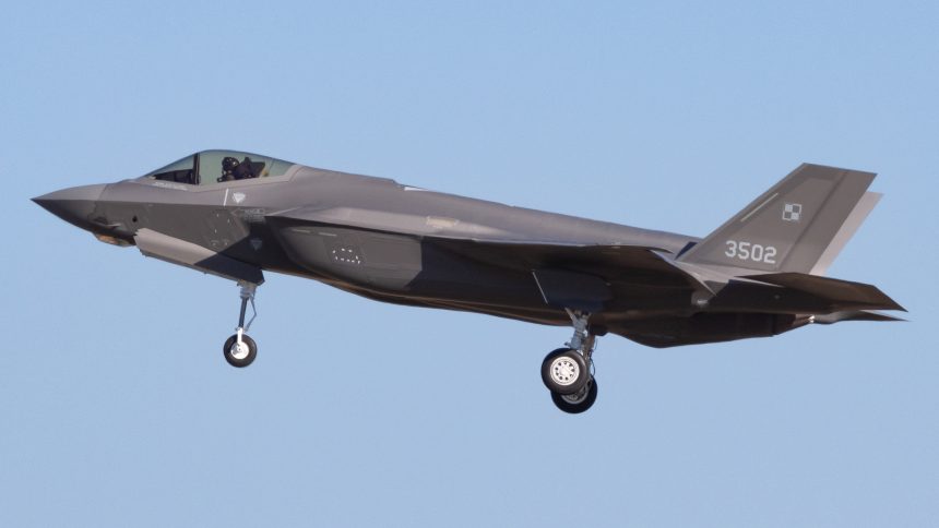 Exclusive: First Polish Air Force F-35A Husarz Makes Maiden Flight ...