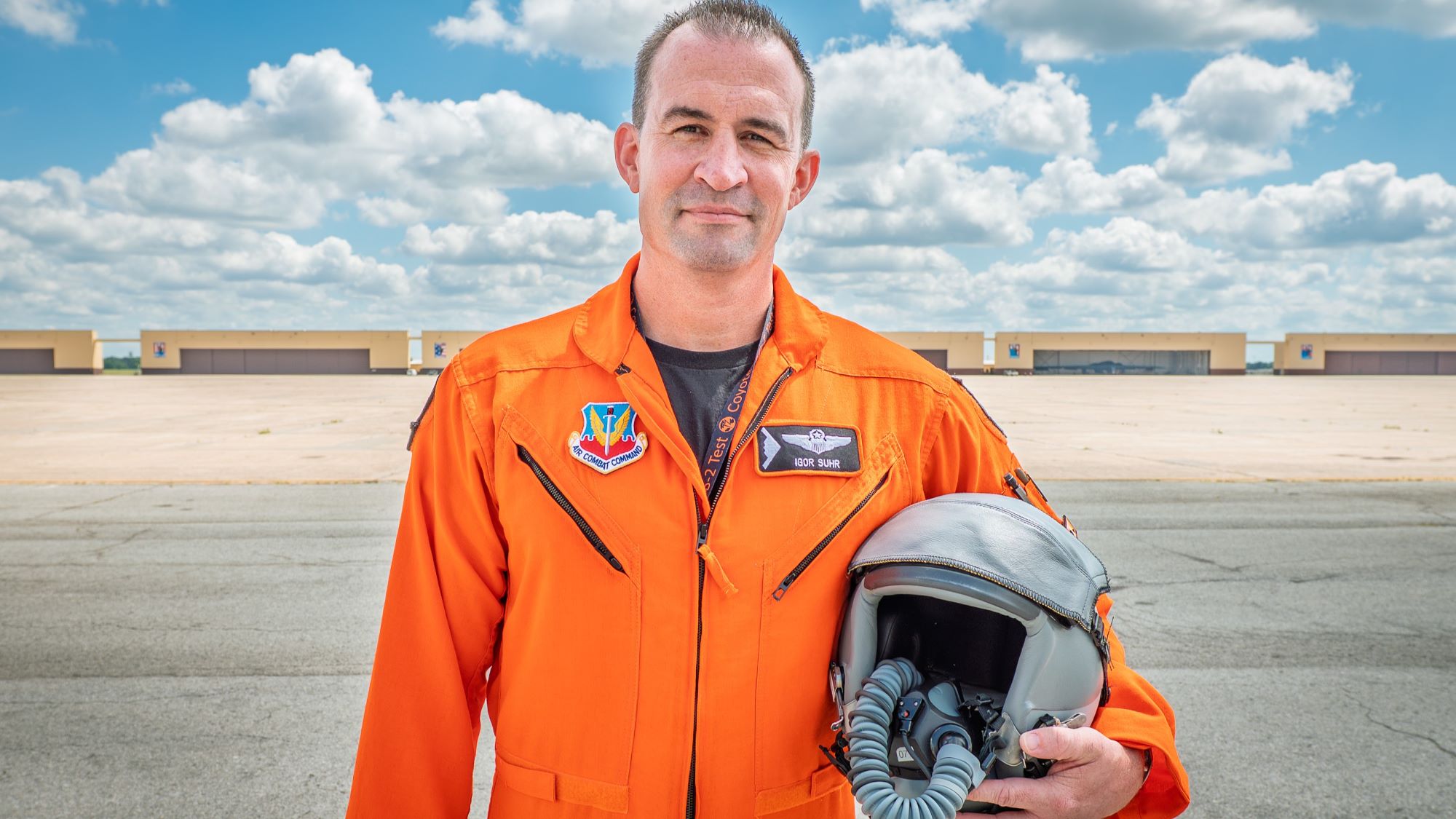 Meet the First Civilian Test Pilot Assigned to a B-2 Squadron - The ...